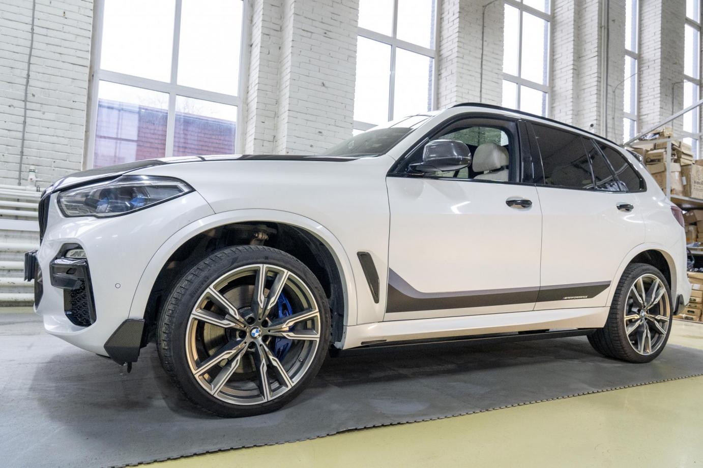 ATS - Электрические выдвижные пороги